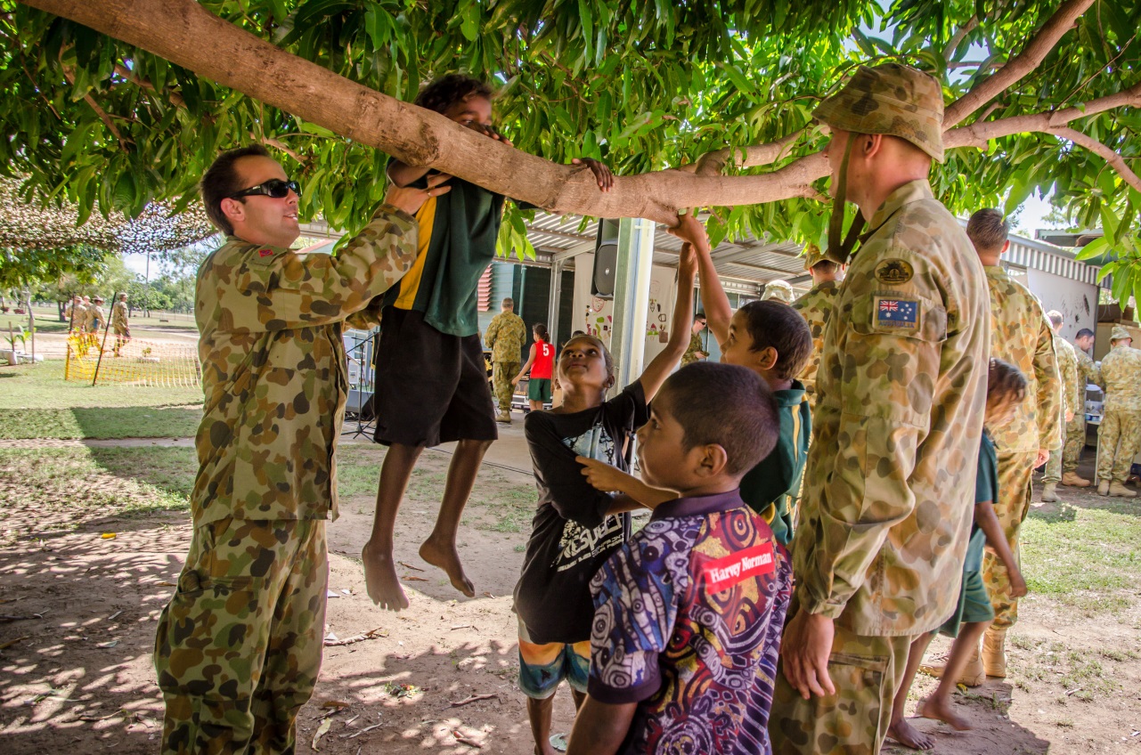 Army warmly welcomed into Laura with a song and a dance | Indigenous